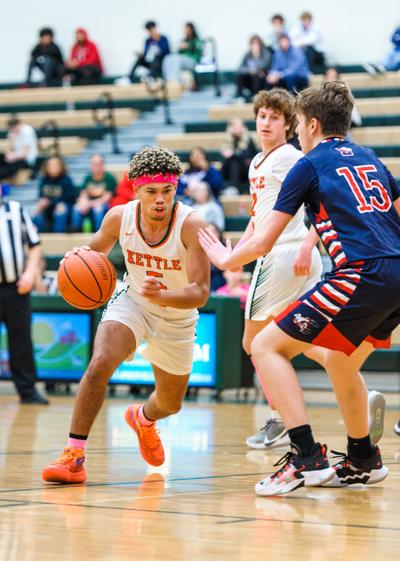 KETTLE RUN BASKETBALL: Cougars upset top seed Sherando, 67-62, thanks ...