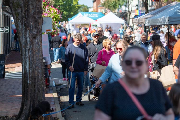 PHOTOS: Crowds turn out for 44th Annual Fall Festival | News | fauquier.com