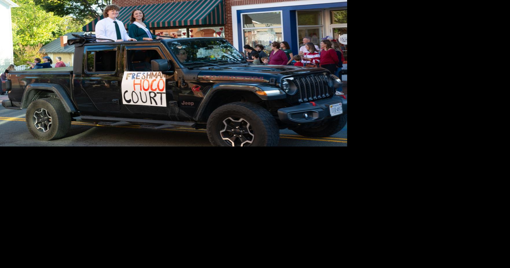 Homecoming parade_freshman court DSC3278.jpg | | fauquier.com