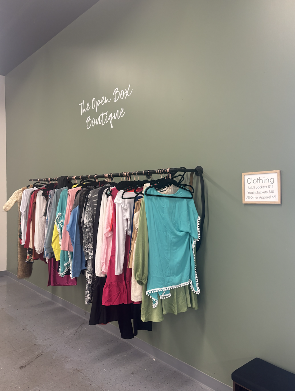 New 'bin' store, The Open Box, opens in Warrenton | News | fauquier.com