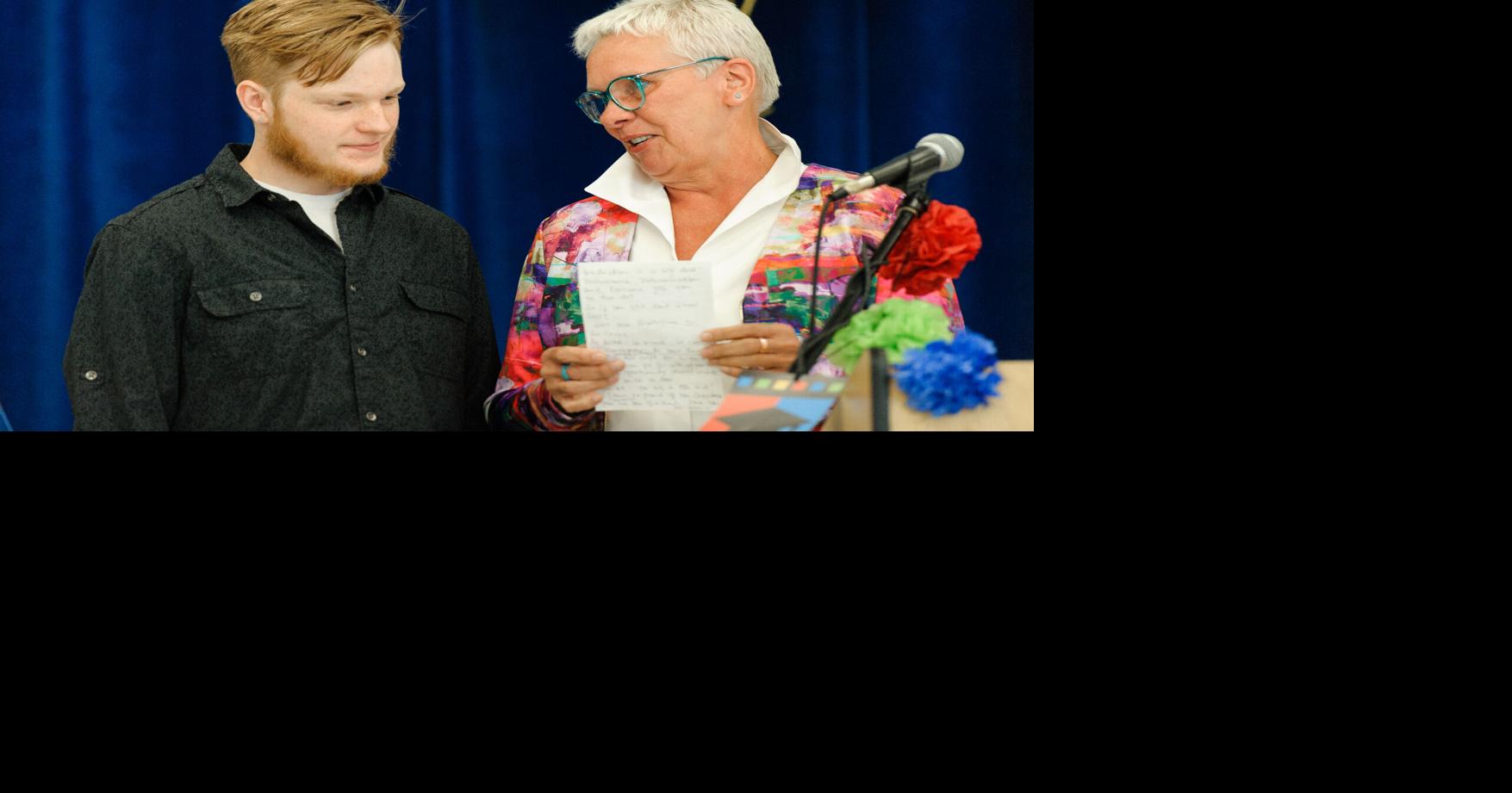 Southeastern Alternative School graduates 13 seniors | News | fauquier.com