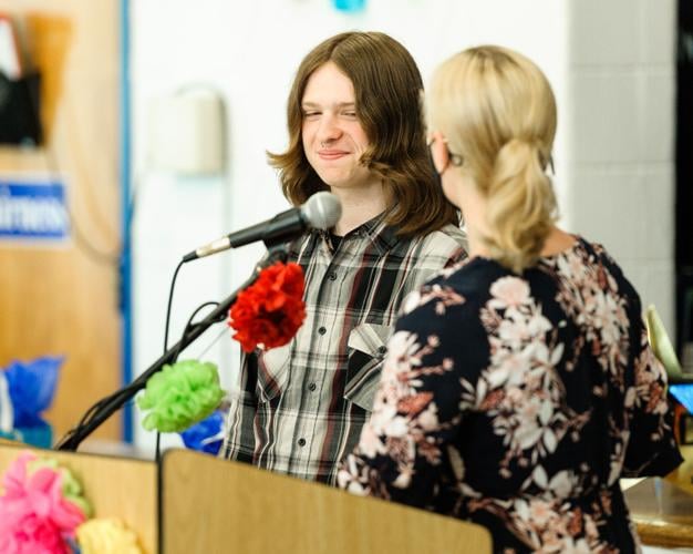Southeastern Alternative School graduates 13 seniors | News | fauquier.com