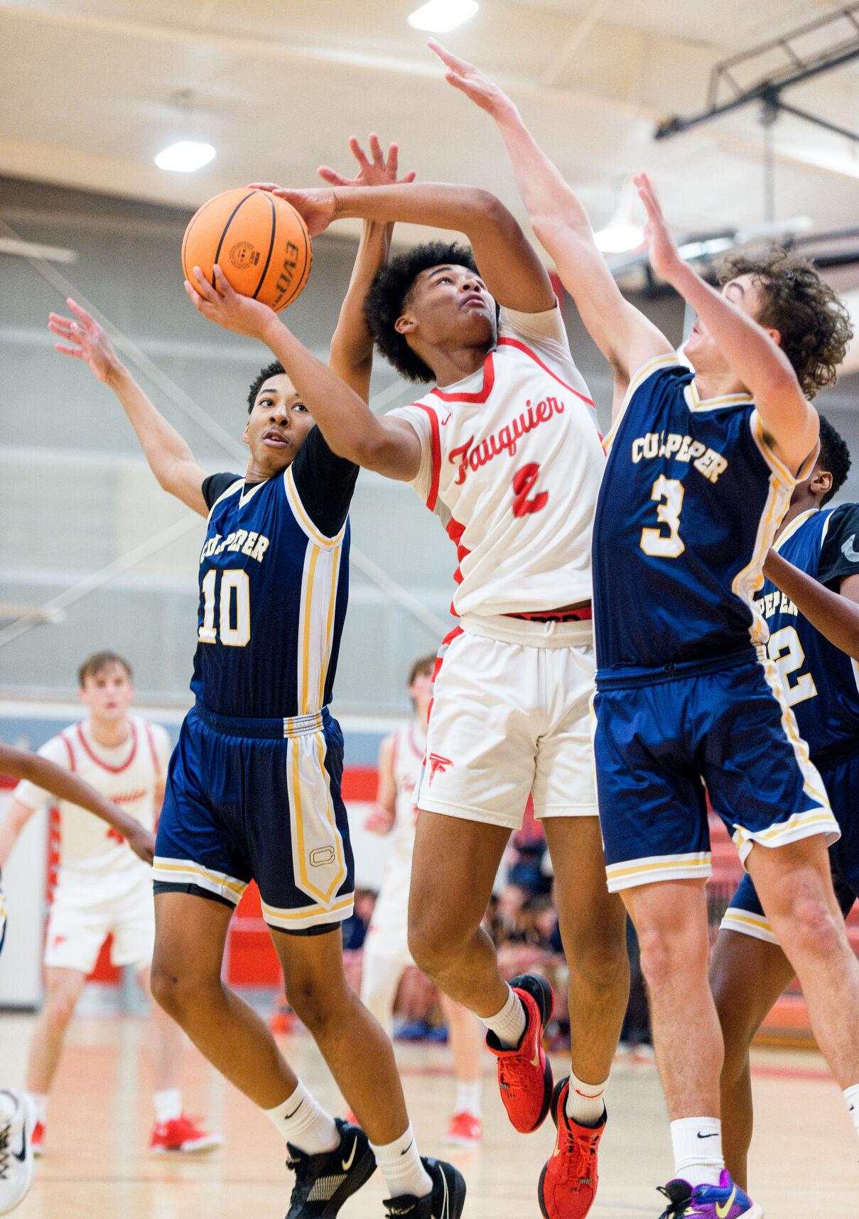 Falcons lose heartbreaker in region semifinals | News | fauquier.com