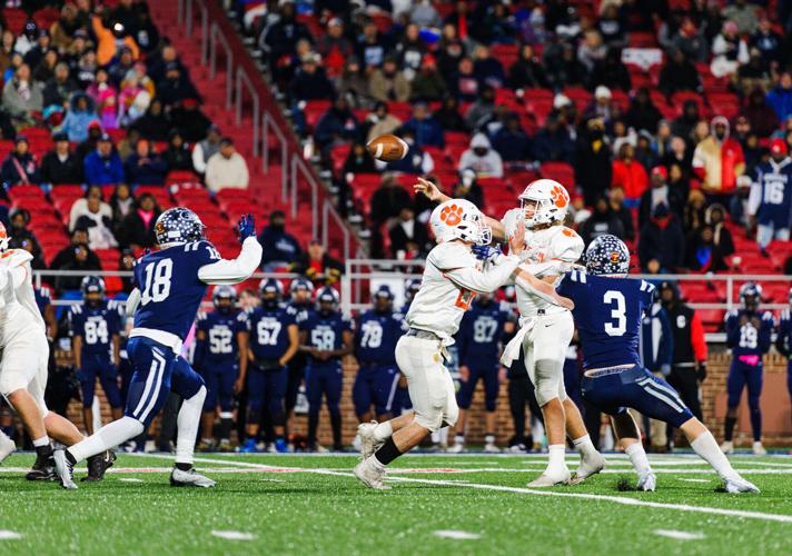 KETTLE RUN FOOTBALL: Dynamic Dinwiddie ends Cougars’ historic season ...