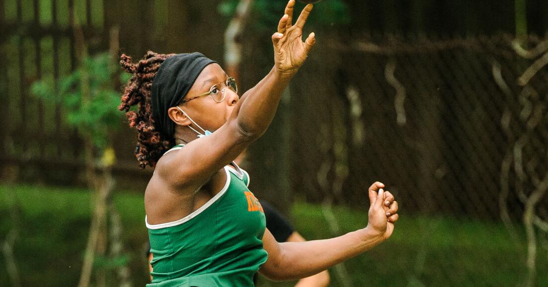 Kettle Run’s Nia Rogers wins girls shot put title at Class 4 state ...