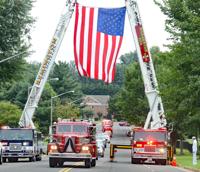 Former Fire Chief Tarr receives fitting farewell | Neighbors ...
