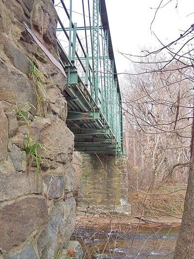 Waterloo Bridge among Va. "most endangered" sites | Government ...