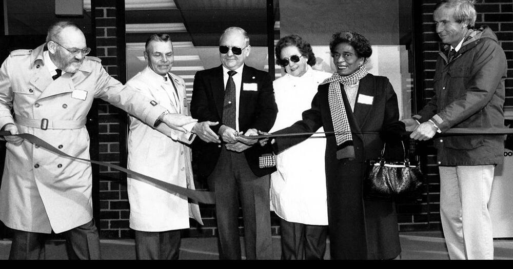 Bealeton Branch Library marks 20 years in its own home | Warrenton ...