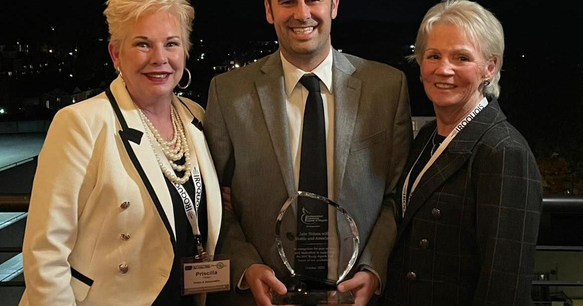 NEIGHBORS: Hottle and Associates' Nelson wins Young Agent of the Year ...