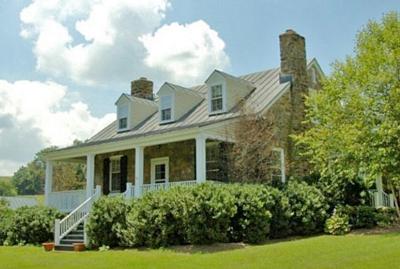 Delaplane home, 250 acres sell for $1.7 million | Business ...