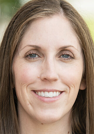 Taylor Bireley earns top award at Fauquier Health | Business ...