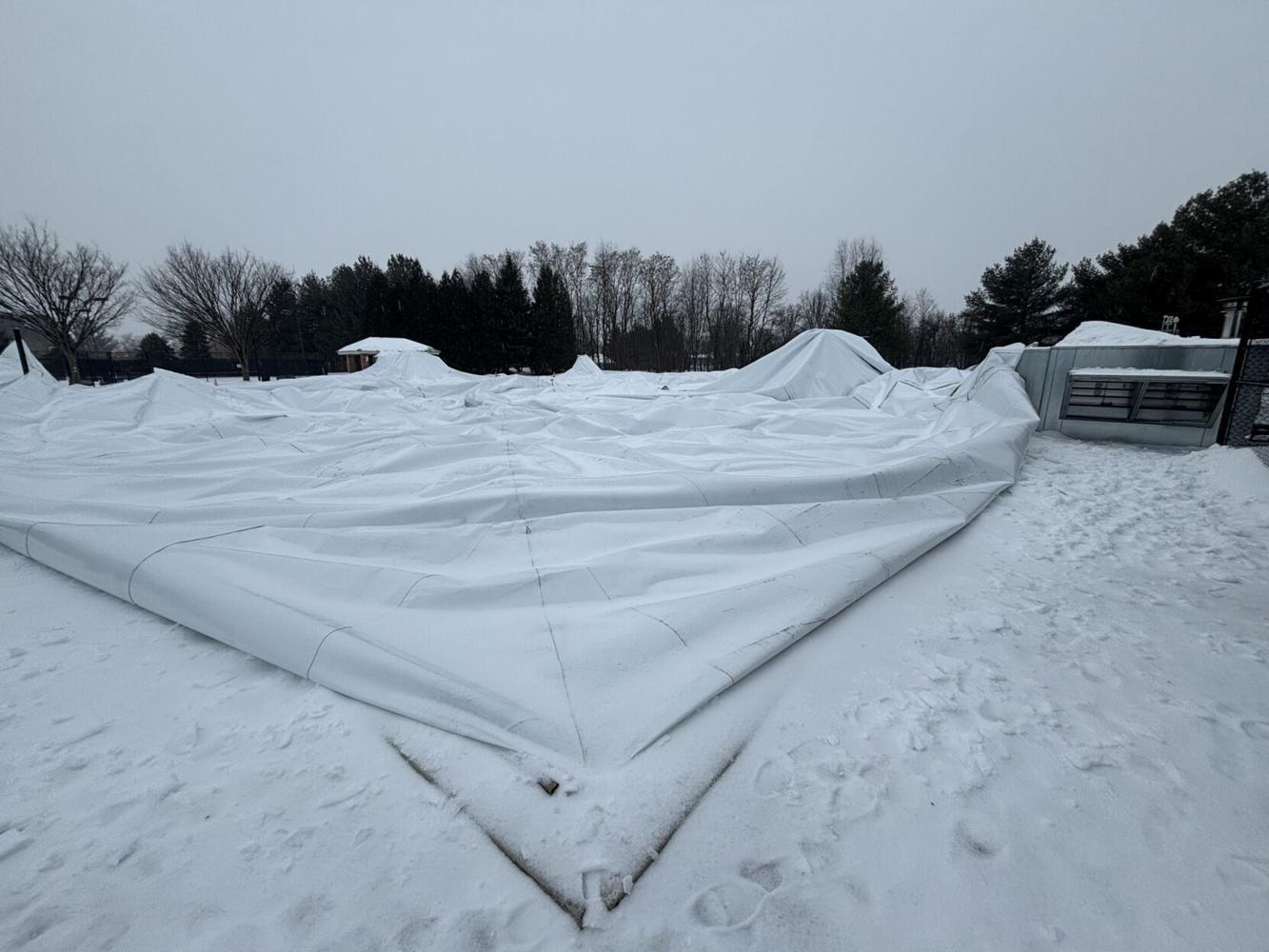 Tennis Center bubble collapses in Leesburg | News | fauquiernow.com