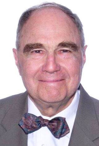 Lawrence marks 45th year of practicing law | Business | fauquiernow.com