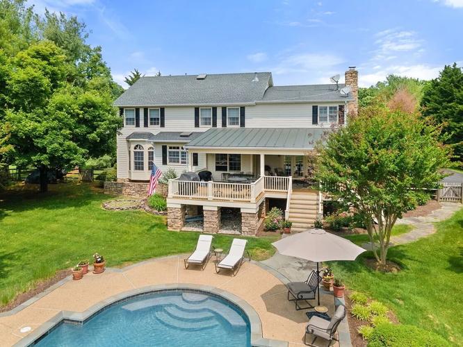 7203 Leeton Court | Real Estate | fauquiernow.com