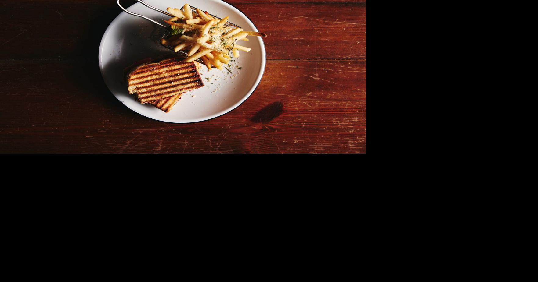 Bama Grilled Cheese | Lunch | feastandfield.net