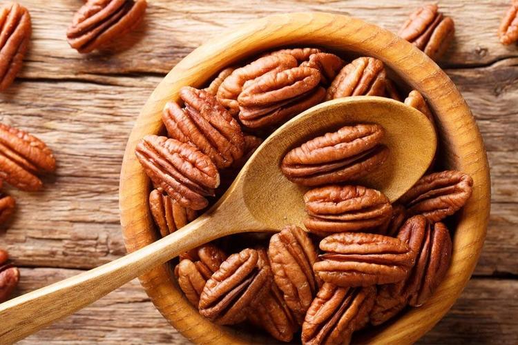 Enjoy these must-haves for picnics and outdoor celebrations | Issues ...