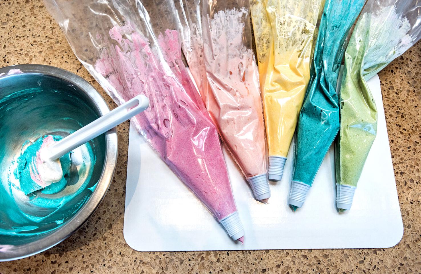 Cake frosting 101: Your guide to common icing types | Confections ...