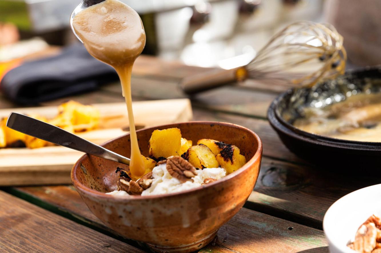 Grilled desserts? Absolutely! This grilled pineapple sundae is the ...