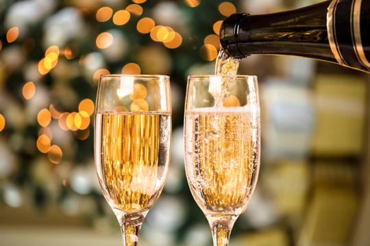 An instant celebration: Your guide to all types of bubbly | Beverages ...