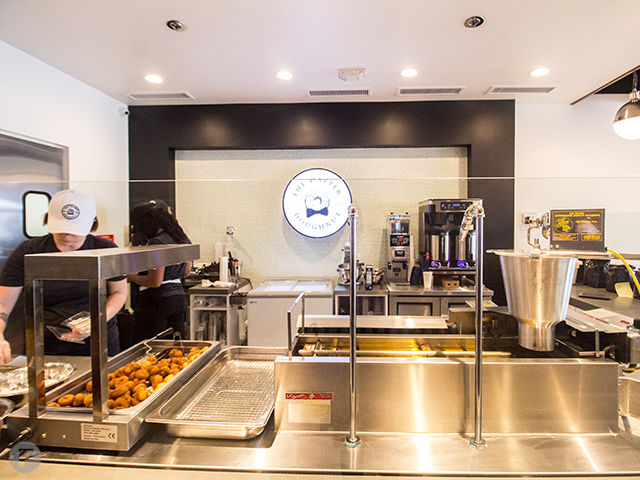 The Dapper Doughnut Now Serving Up Mini Donuts in Creve Coeur