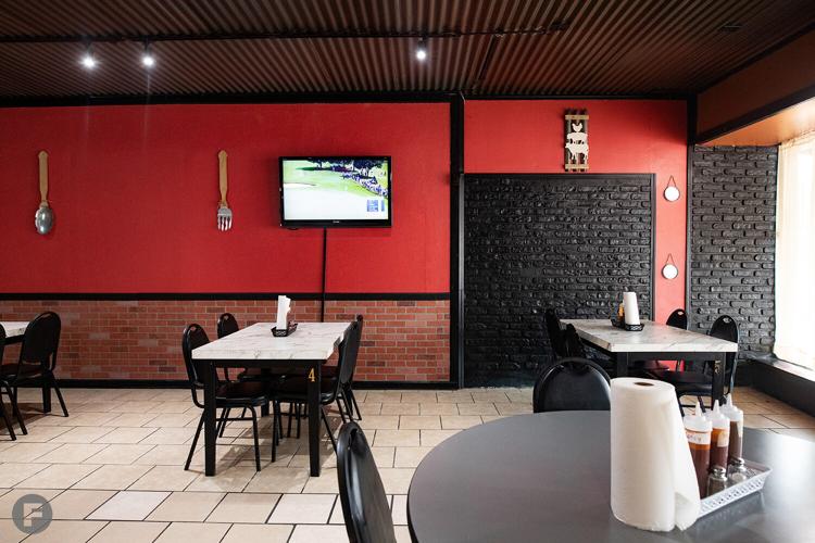 Smoke N Bones BBQ is serving up family-made, slow-cooked meats in South ...