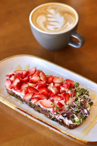 strawberry toast coma coffee