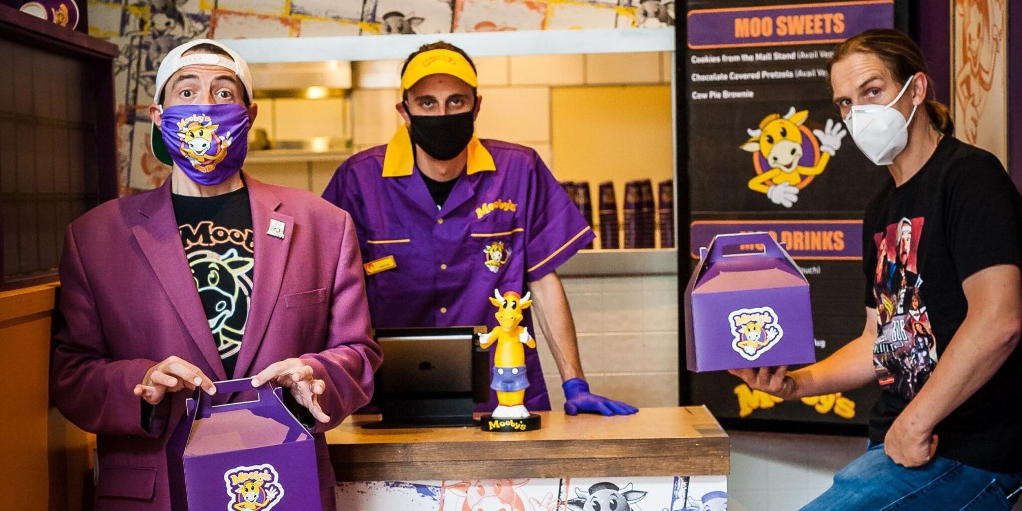 Filmmaker Kevin Smith is bringing Mooby's – the iconic fast-food joint ...
