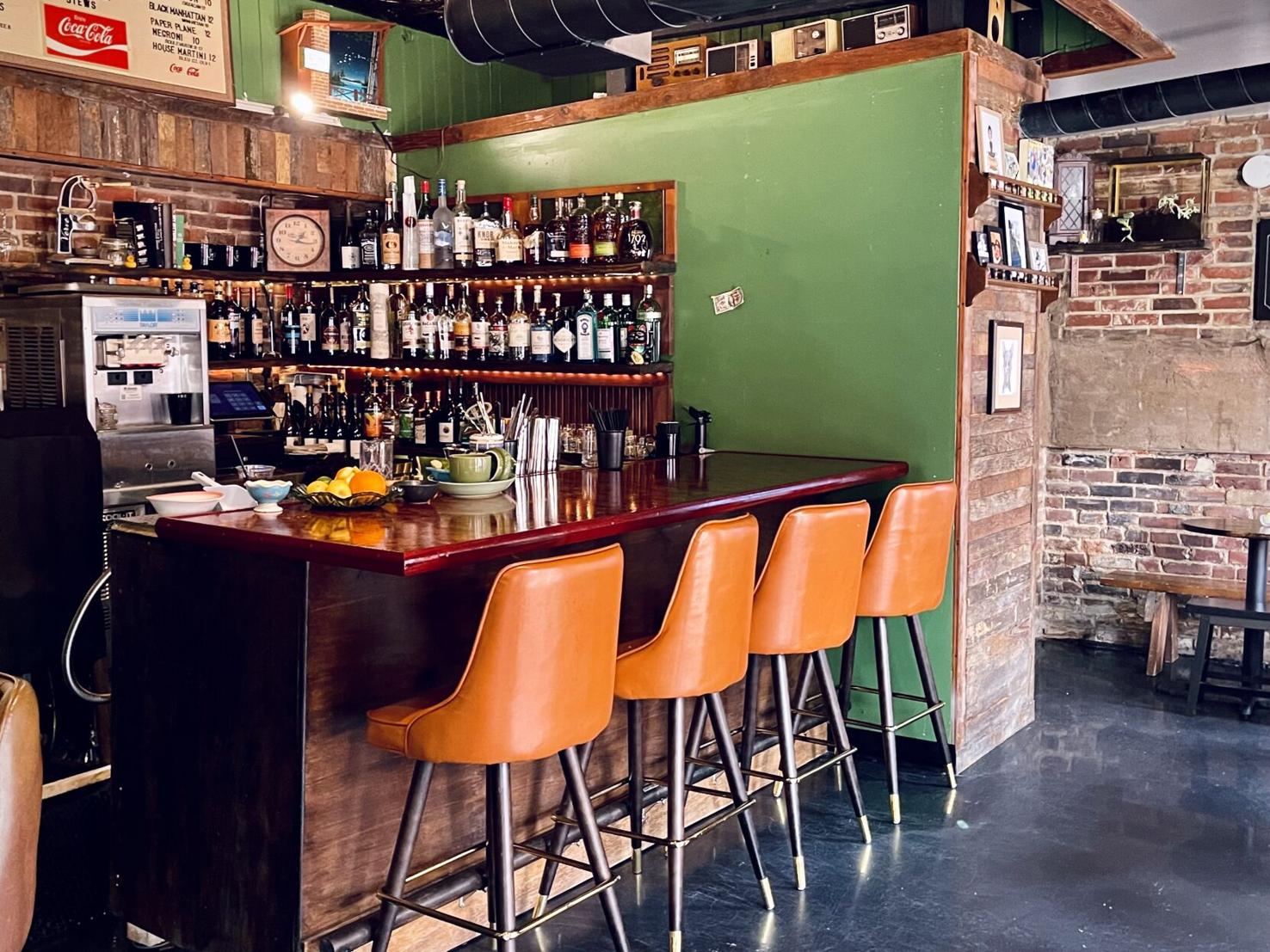 Inside Scoop: Stew's Food & Liquor in Soulard