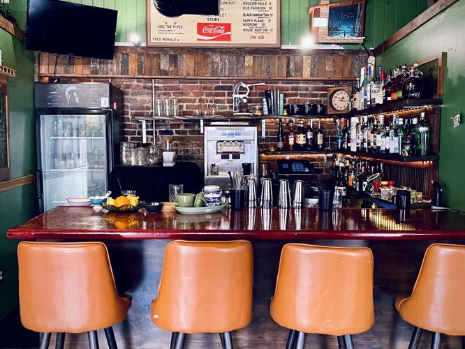 Inside Scoop: Stew's Food & Liquor in Soulard