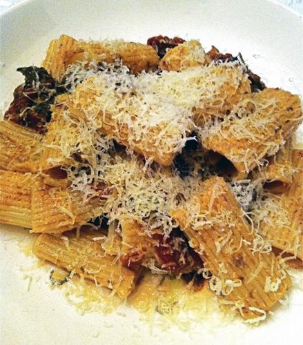 Pro's Pantry: Braised Beef Short Rib Ragout and Rigatoni