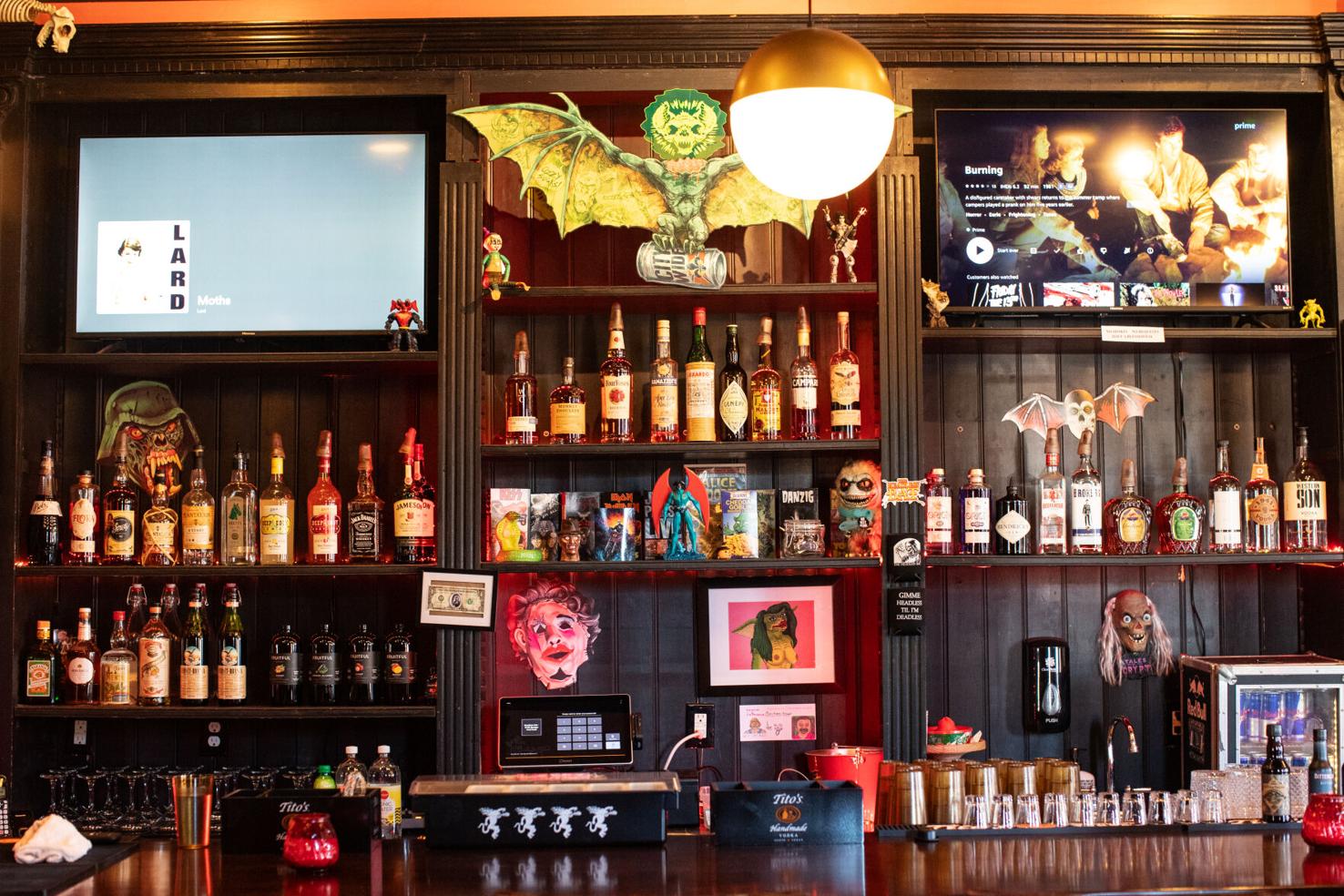 Inside Scoop: Headless Bat opens on Morgan Ford Road