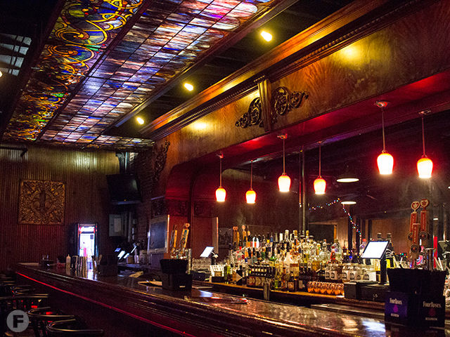 The Roaring 20s Now Open on Laclede’s Landing