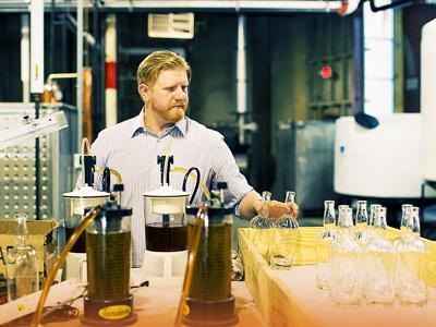 Mixologist: Ryan Maybee - Manifesto