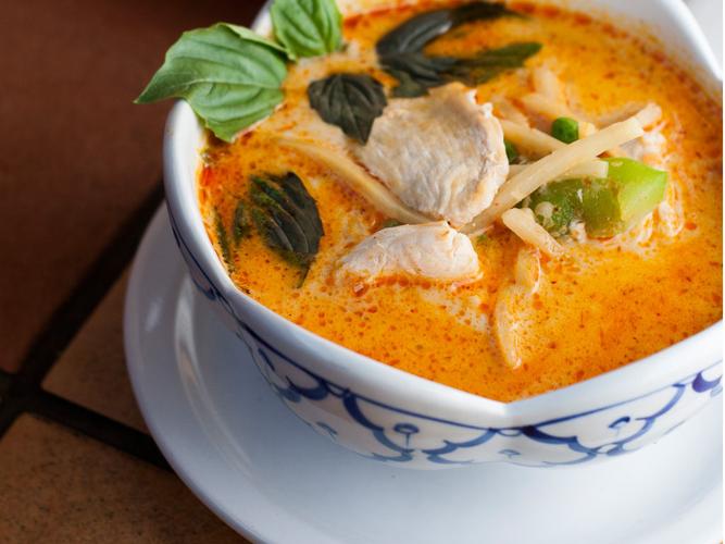 Spices Asian Restaurant Serves Up Some of Kansas City's Best Thai Food