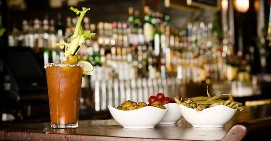 Best happy hour specials at St. Louis restaurants and bars