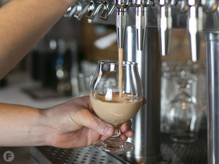 Trend Alert: Draft Lattes Take Nitro Coffee to the Next Level