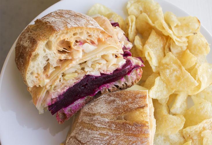 Union Loafers Cafe and Bread Bakery Now Open in Botanical Heights