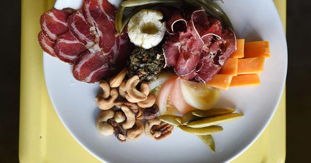 The Sundry Launches New Bar Service, Happy Hour and Brunch in the ...