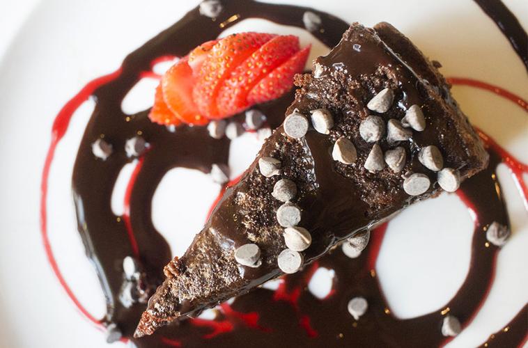 StackHouse Pub & Grill At Hog Hollow Now Open in Chesterfield