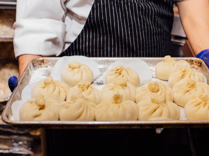 Bun Bros Pops Up in Kansas City, Serving Japanese Steamed Buns