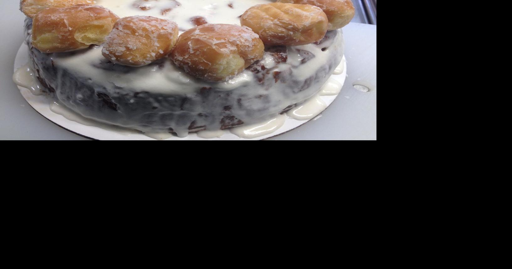 Donut-Cheesecake Hybrid Has De.lish Customers Doubling Down in Florissant