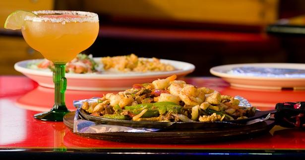 Dinner & a Show: Beat ‘n’ Soul + Amigo Joe's + Cummel's Cafe Food Truck