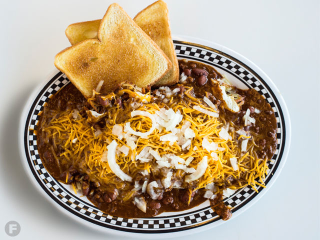 The 9 Best Slingers in St. Louis