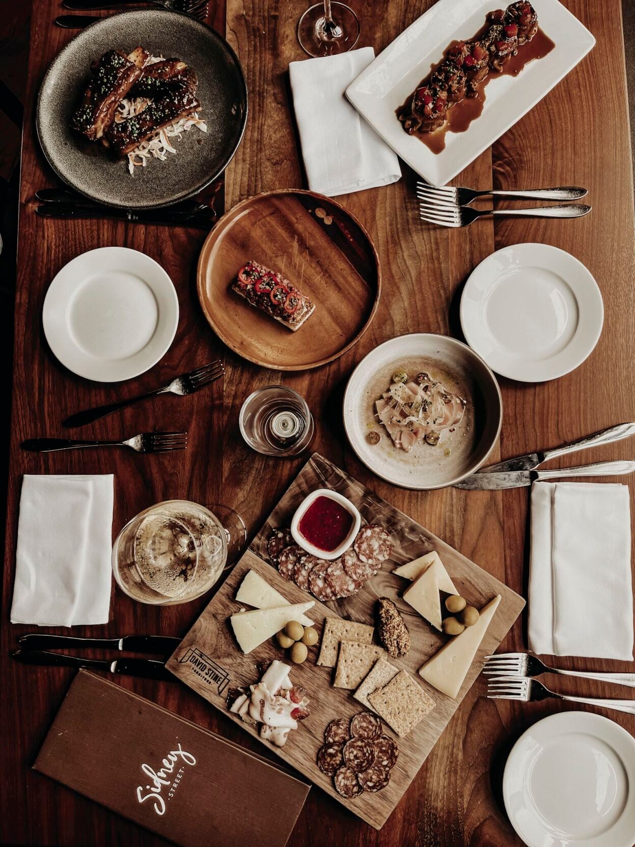 Where to dine and drink this weekend: December 1-3