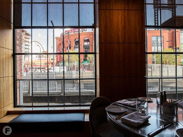 10 places to eat and drink near Busch Stadium