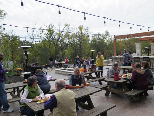 Red Crow Brewing Co. Now Open in Spring Hill, Kansas
