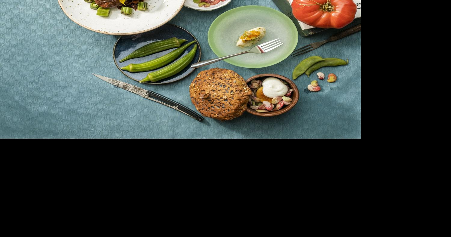 To fully embed his St. Louis restaurant in Ozarks cuisine, Bulrush ...