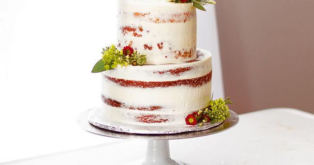 Cake Decorating Hacks: Semi-Naked Cake