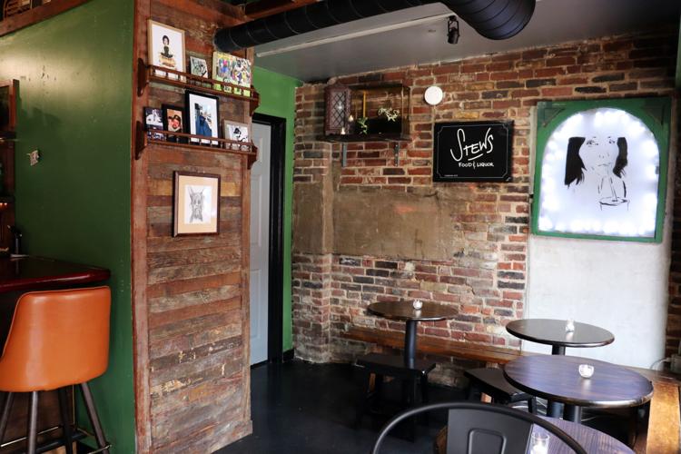 Inside Scoop: Stew's Food & Liquor in Soulard