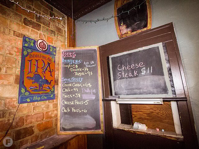 New Ryder’s Tavern Menu Features Burgers, Cheesesteaks and More